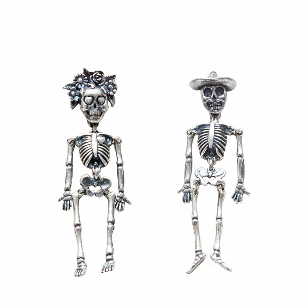 Calacas – Gabriela Sánchez